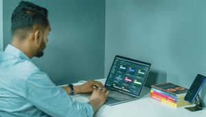 How to Do a Background Check Using a Driver's License?