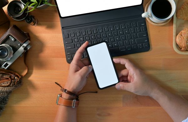 Why Do Scams Call and Hang Up? Understanding the Tactic